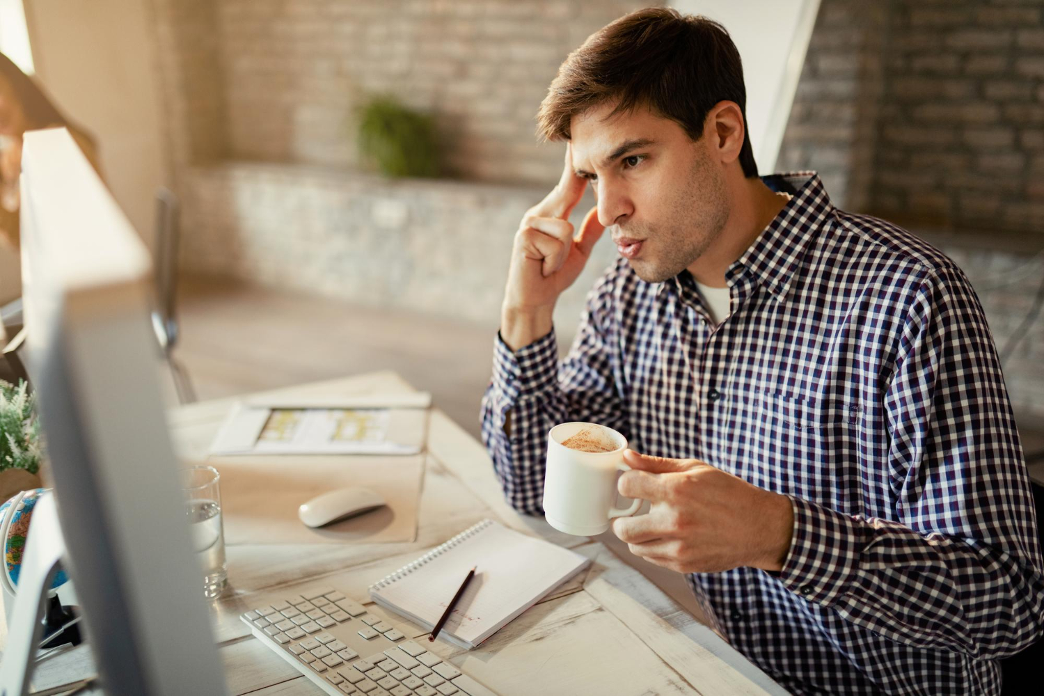 Best Email Verification Tool: myEmailVerifier vs Verifalia